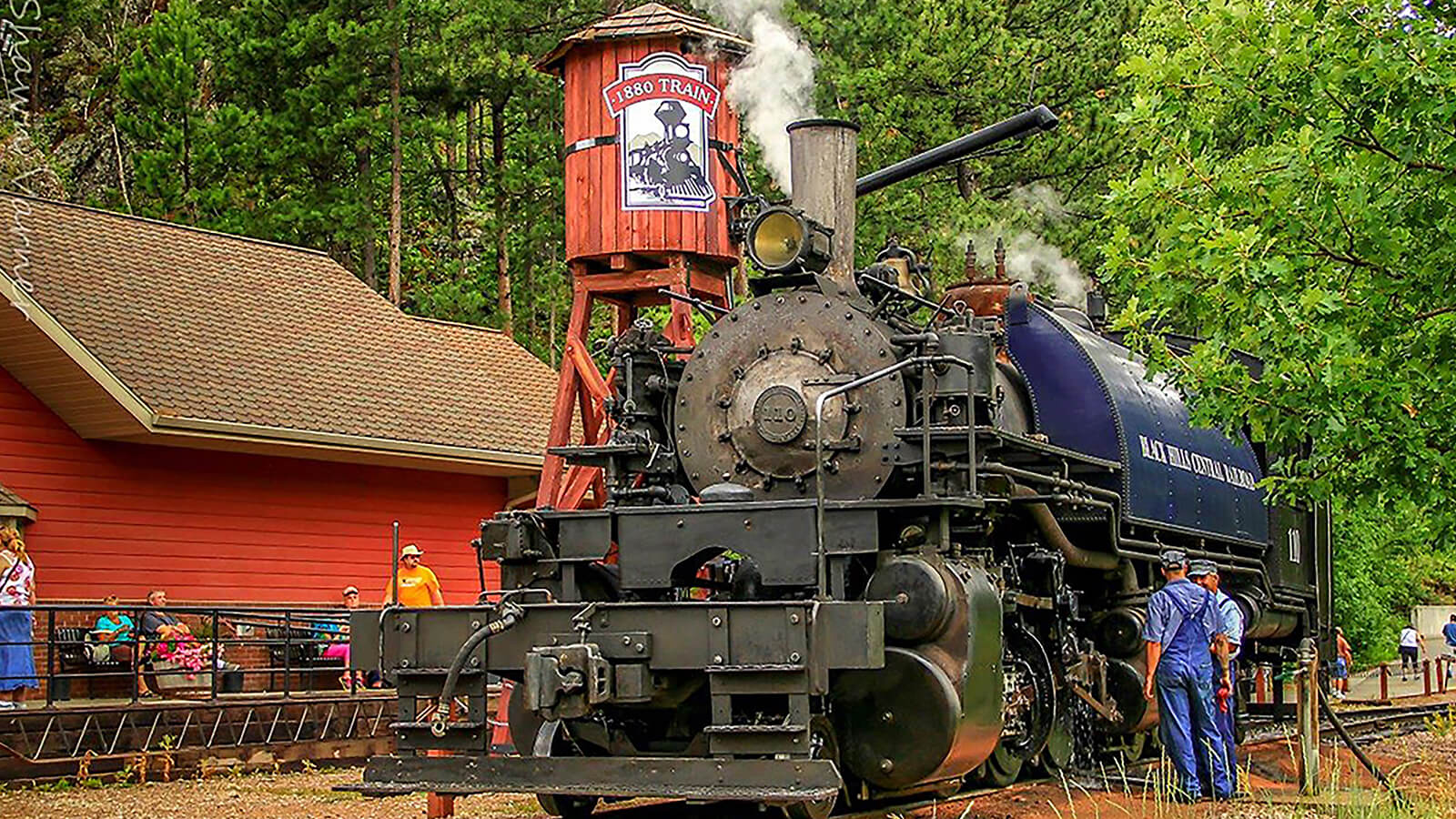 1880 Train | | Yak Ridge Guest Cabins | Near Mt. Rushmore
